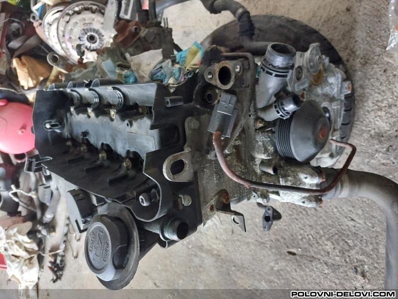 BMW 520 Motor I Delovi Motora