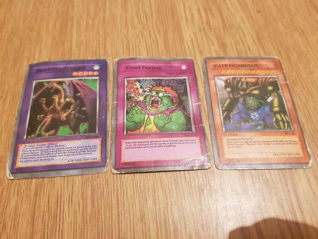 Yu-Gi-Oh! kartice (Konami) gomila 30 (nista/nista)