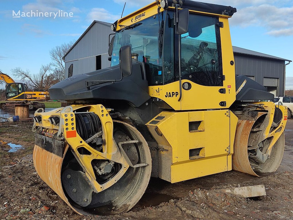 BOMAG BW174 valjak za asfalt