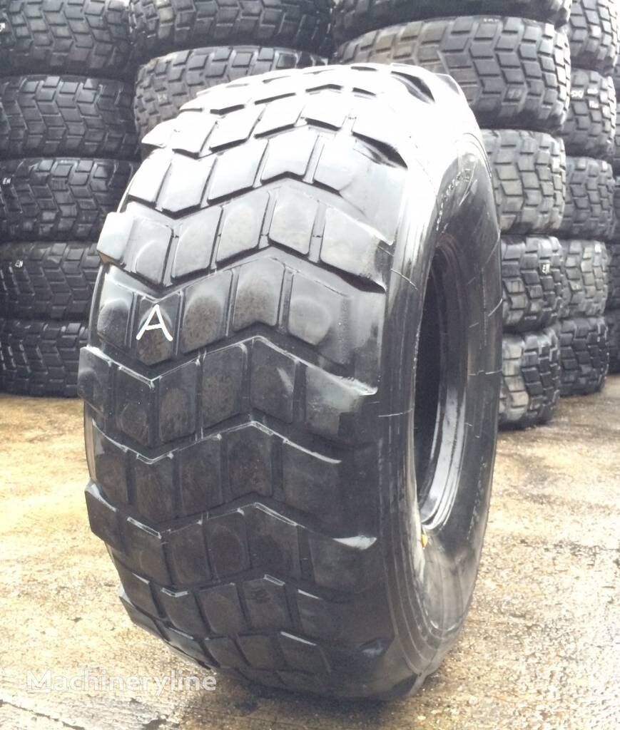 Michelin 525/65R20.5 XS - USED A 40% guma za prednje utovarivače