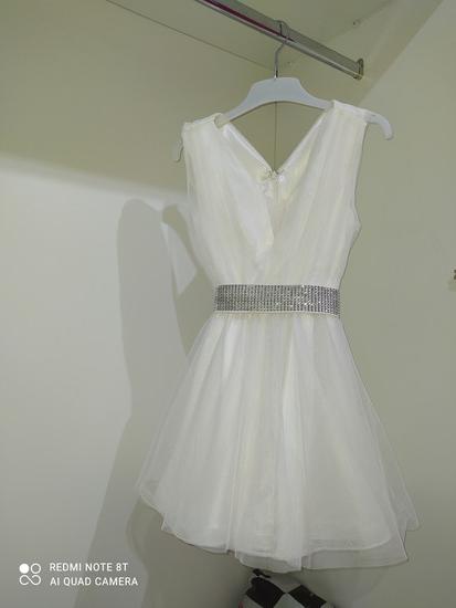 Svecana bela haljina