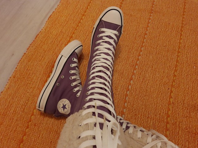 Converse duboke starke iz UK-37