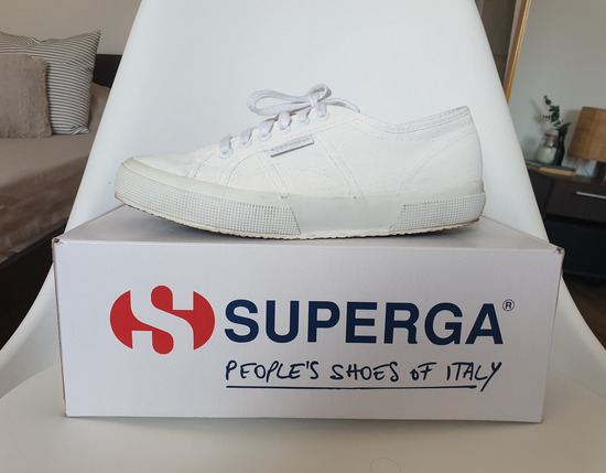 SUPERGA bele patike