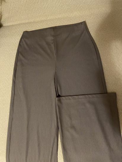 Zara pantalone