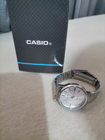 Casio sat