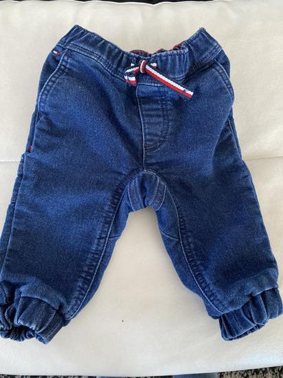 Original Tommy Hilfiger farmerice 6-9m