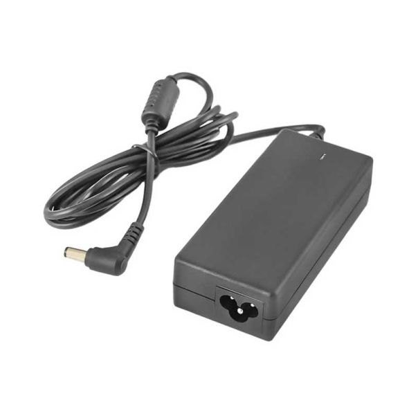 XRT EUROPOWER AC adapter za notebook univerzalni 90W 19V 4.74A XRT90-190-4740TA