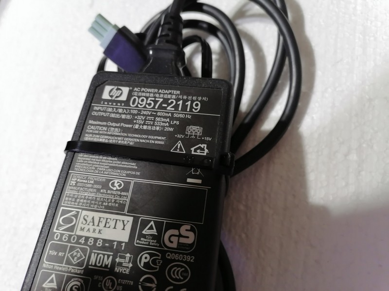 hp adapter za stampace-izlaz 32v i 16v