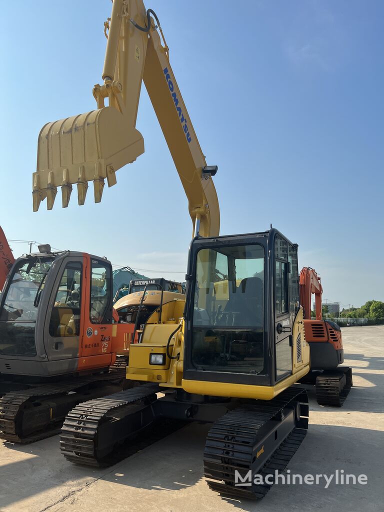 Komatsu PC70 bager guseničar