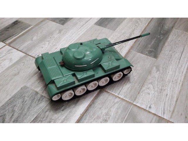 TENK T-54 ITES 1970 GOD