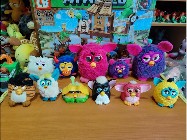 Furby - izbor lutaka - Furbi igračka - čitaj opis!