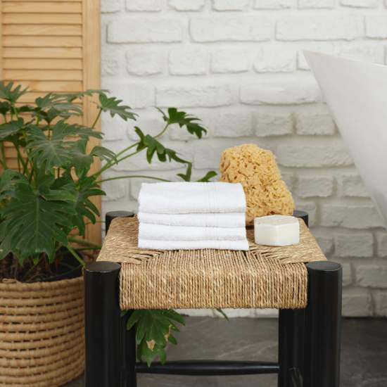 Timeless Maren White Set of 4 Guest Towels