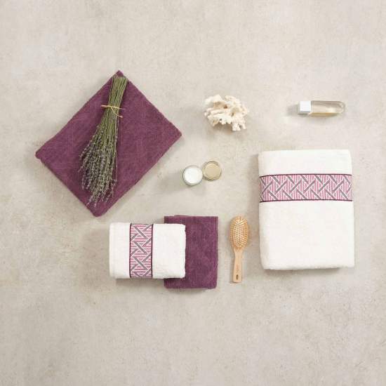 Karaca Home Mencia Offwhite-Plum 100% Cotton Bath Set