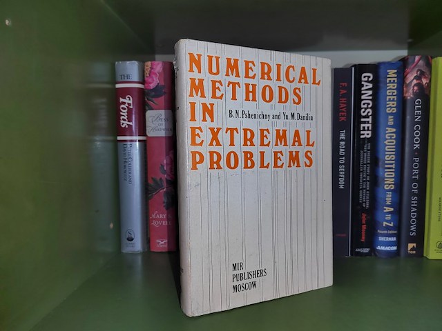 Numerical Methods in Extremal Problems