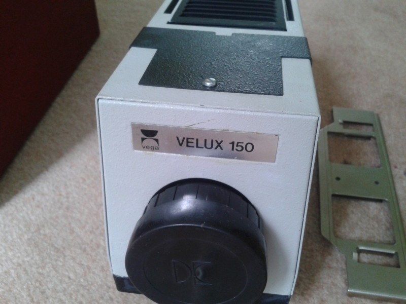 Velux 150 diaprojektor