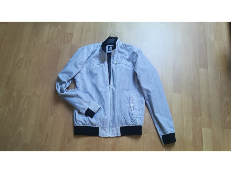 Pull and Bear muska jakna Nova M L