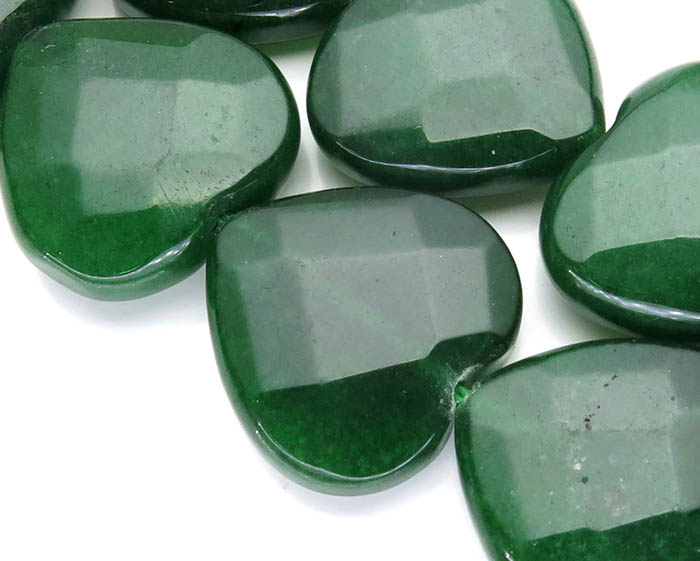 KAM_Candy Jade Zeleni 20x20mm – Facetovano srce (kom)