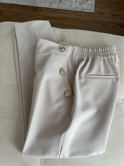 Zara pantalone