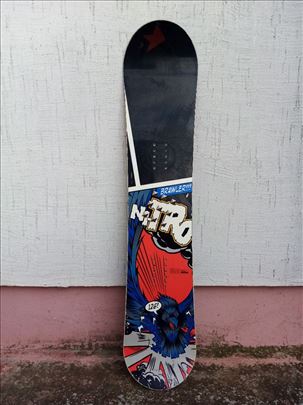 Snowboard NITRO Brawler 126 cm