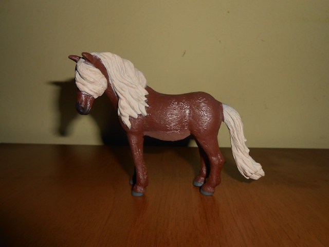 Schleich - Icelandic Pony Mare