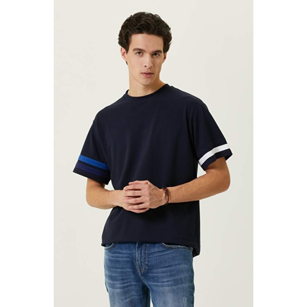 Navy Blue Printed Crew Neck T-Shirt