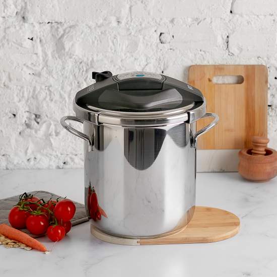 Karaca Grande Pressure Cooker 9 Liter