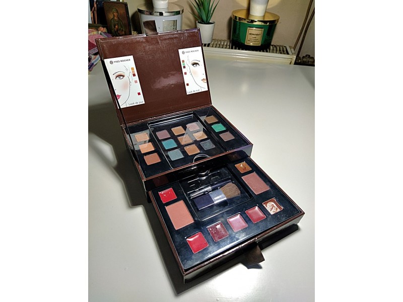 YVES ROCHER paleta senki,sjajeva i rumenila