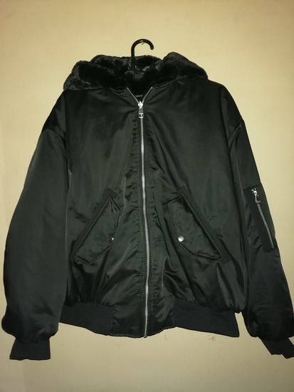 Zara oversize bomber jakna...