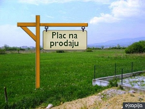 Prodajem plac 10ari-Vrsac