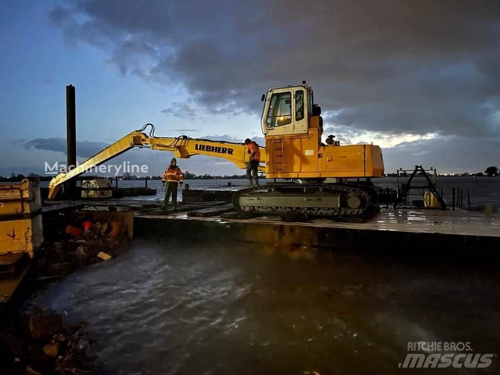 Liebherr E 922 bager guseničar