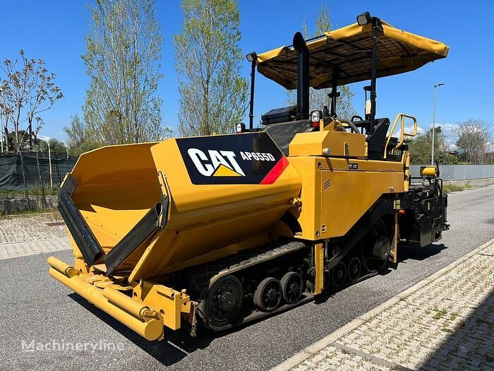 Caterpillar AP 655D asfaltni finišer guseničar