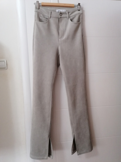 Zara pantalone