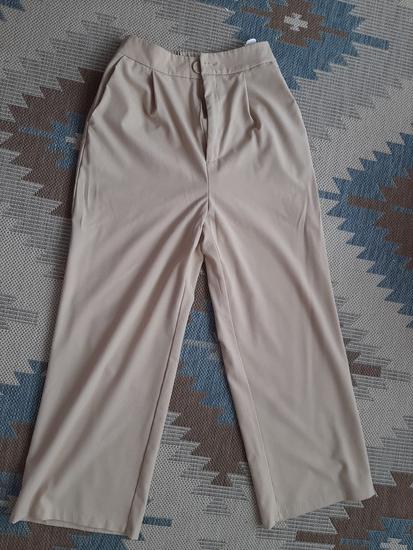 Stradivarius pantalone širokih nogavica%