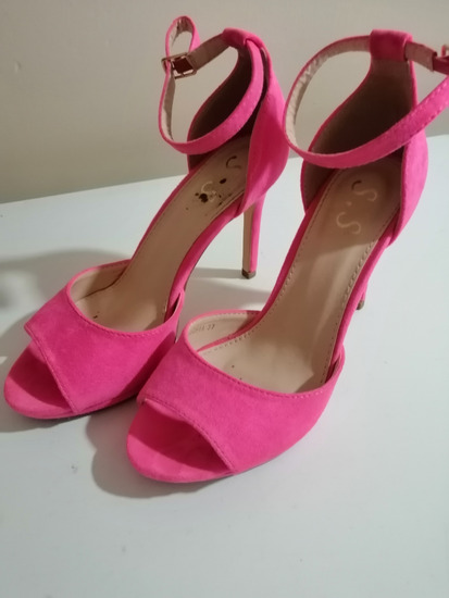 Pink sandale 37