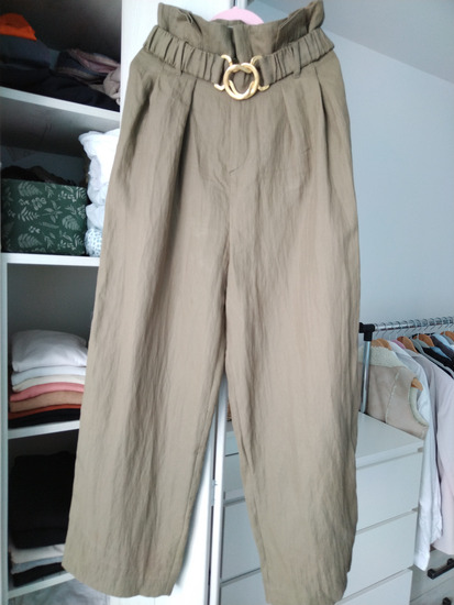 Zara pantalone SNIZENJE 2500