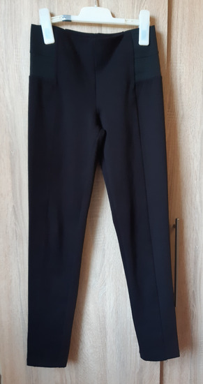 Crne pantalone/helanke Sada 500