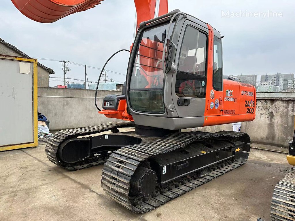 Hitachi zx200 bager guseničar