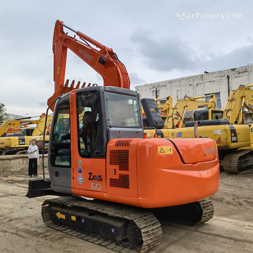 Hitachi ZX60 bager guseničar
