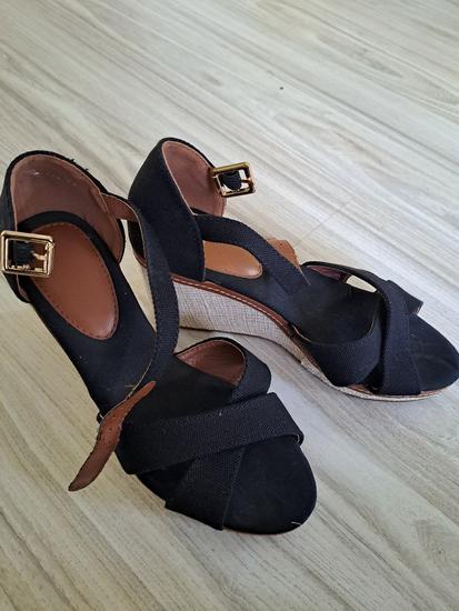 Sandale
