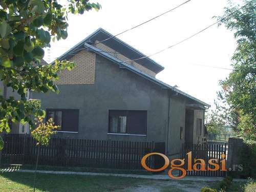 Izdajem kuću kao poslovno stambeni objekat na atraktivnoj lokaciji