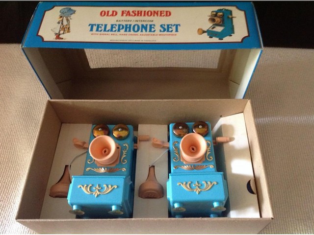 Mehanotehnika `Old fashioned telephone set` Izola