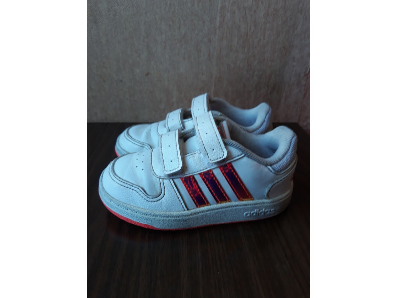 PATIKE "ADIDAS" br. 25/15cm.