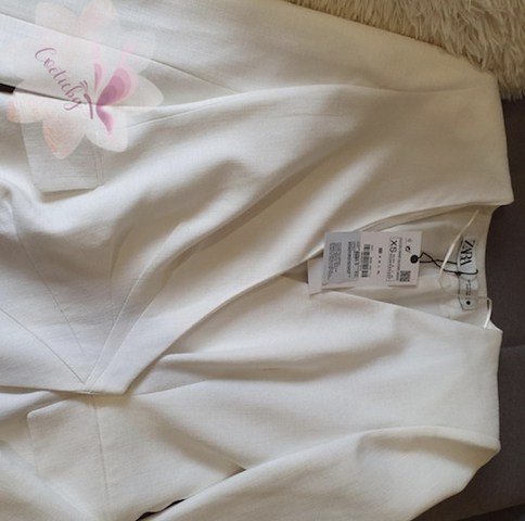 Zara bela sako-haljina
