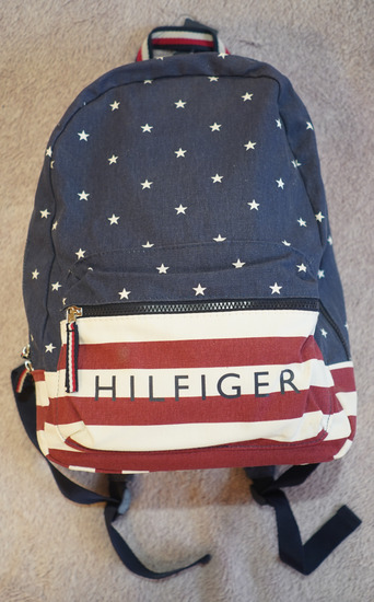 TOMMY HILFIGER RANAC *NOVO*