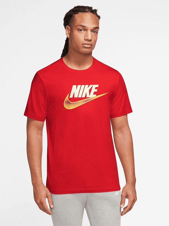 NIKE
3981 RSD 3185 RSD
The lowest price in the last 30 days*: 3185 RSD