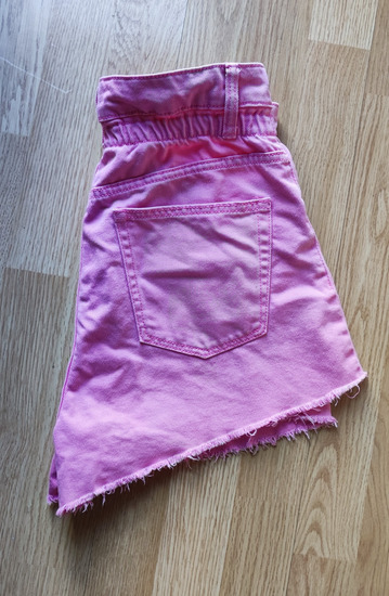 Bershka roze zenski sorts