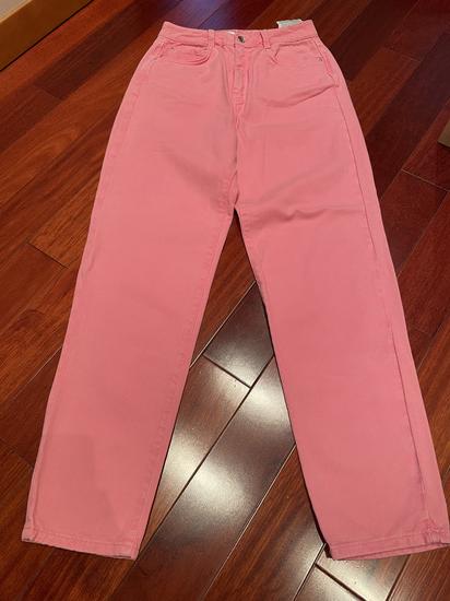 Zara prelepe baby roze mom jeans nove