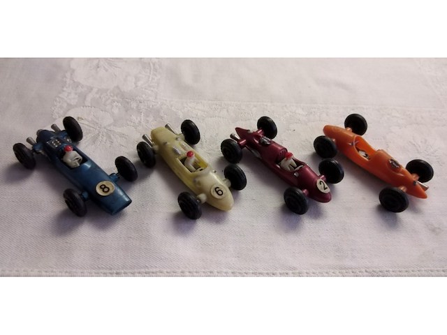 HT formule F1 ,Hong Kong 6,5 cm.fali na 1 vozac,plastic