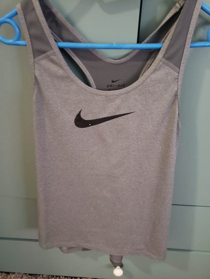 NIKE dry fit