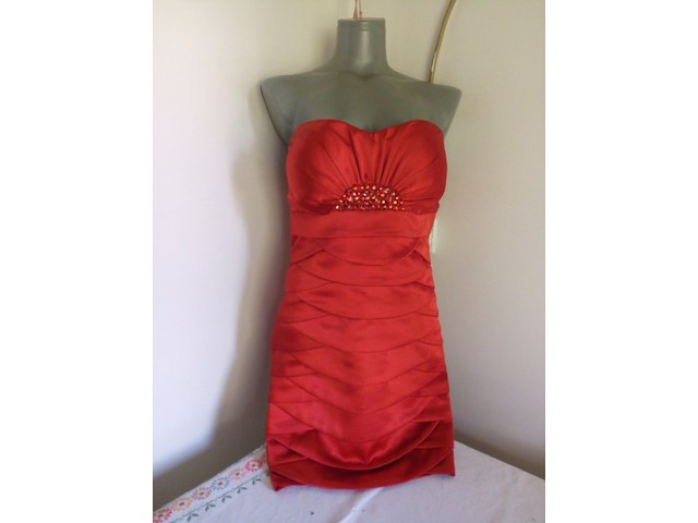 Nova  AngLe s Love crvena top haljina M